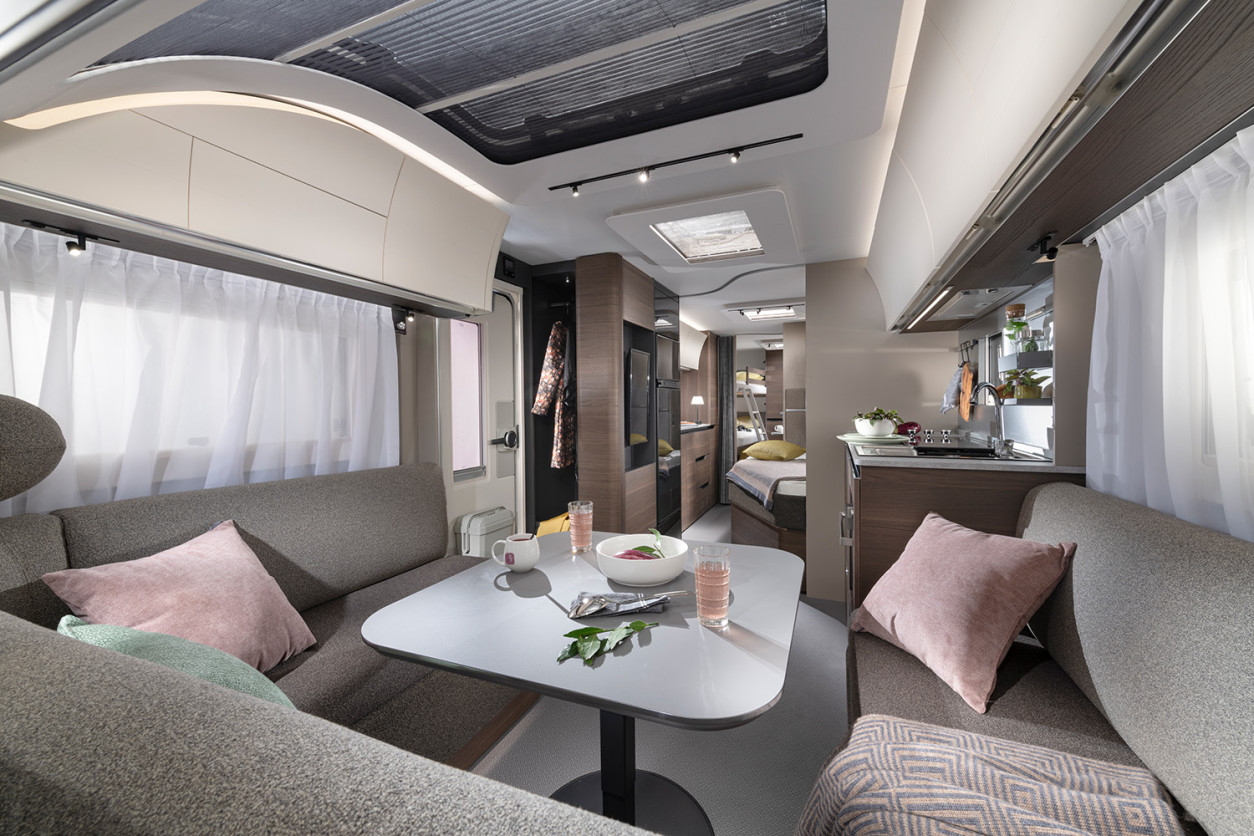 Adria Alpina – Vier seizoenen caravans